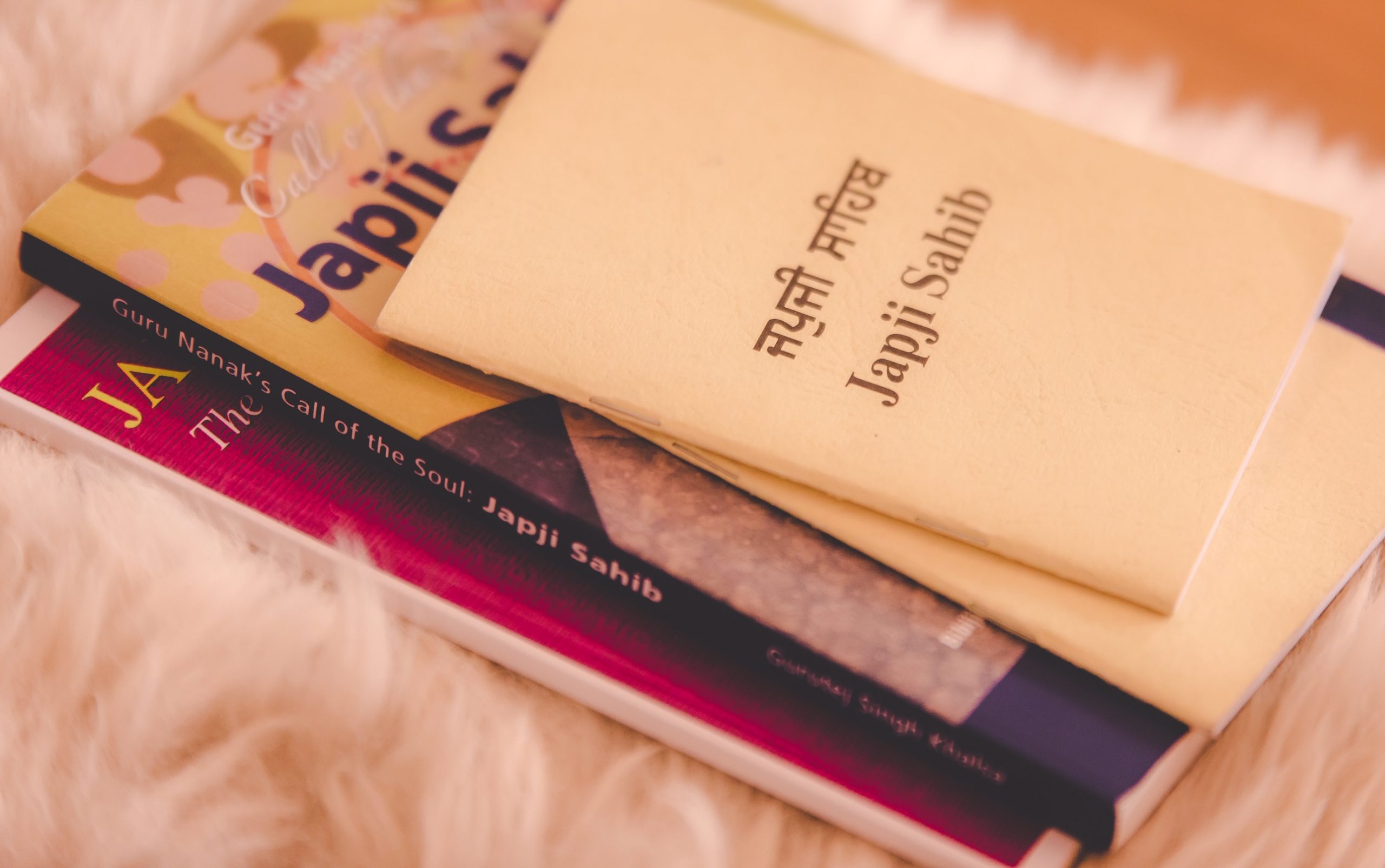 Filled With Gratitude! - David Daniel Books